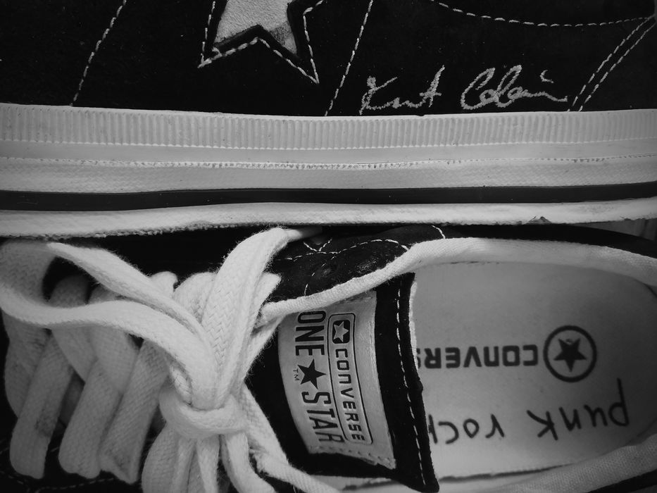 Converse Converse One Star x Kurt Cobain | Grailed