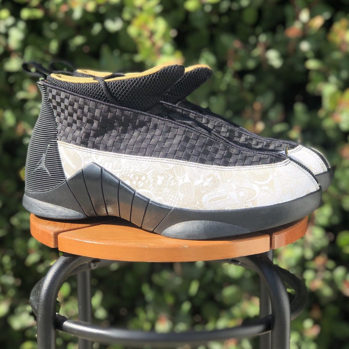 Jordan Brand Nike Air Jordan XV 15 Retro LS “LASER” White Black Gold 12 ...
