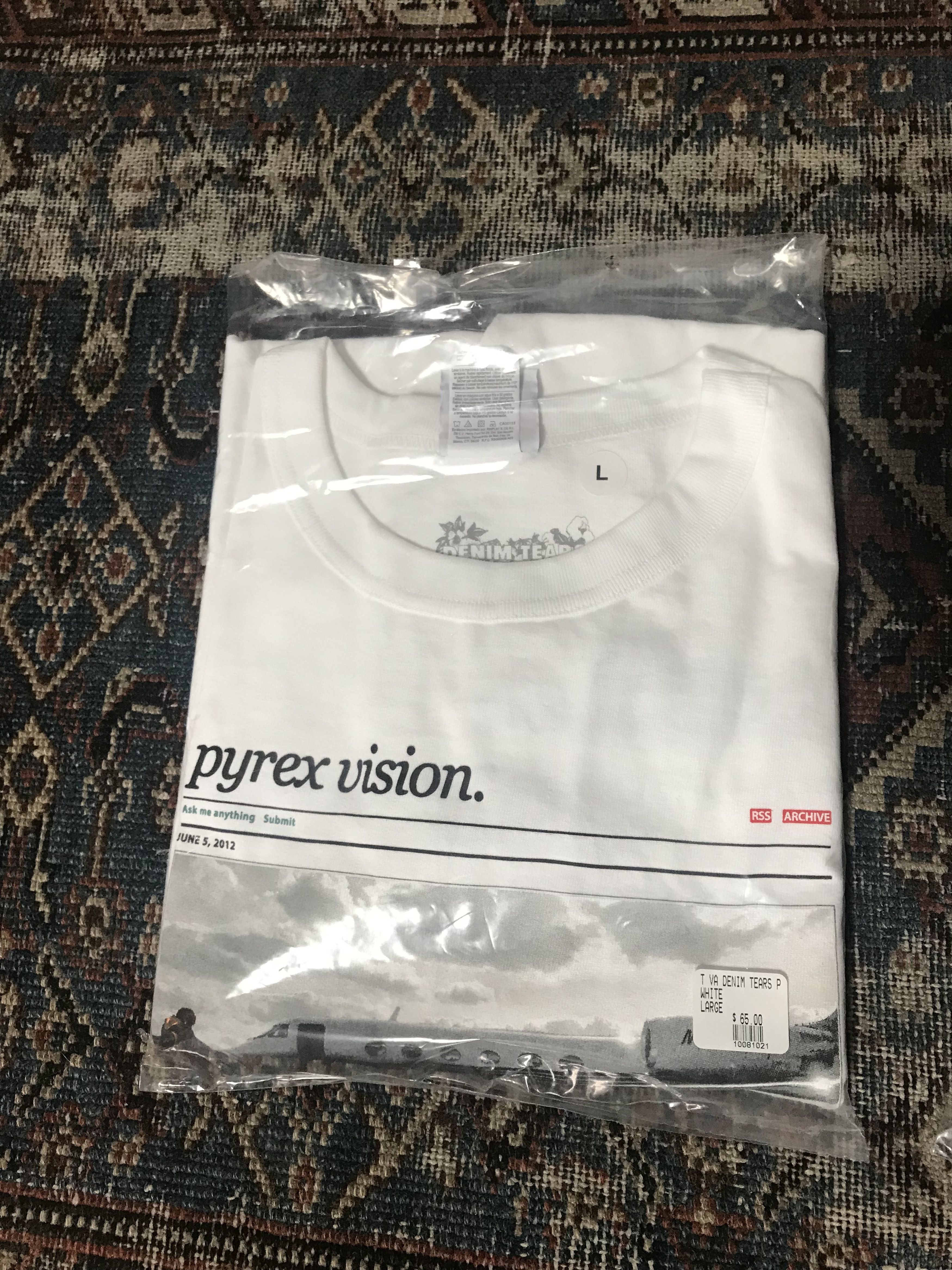 Pyrex Vision × Virgil Abloh Pyrex Vision / Virgil Abloh Figures of ...