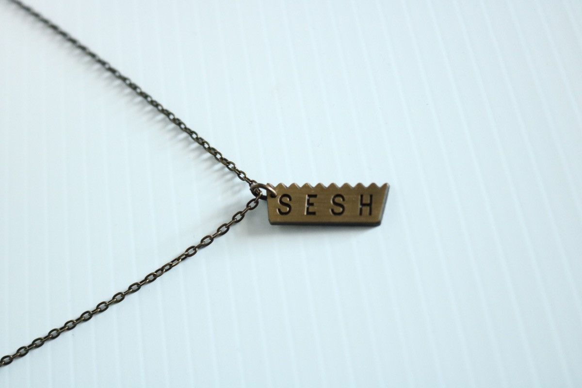 Bones × TeamSESH BRAND NEW TEAMSESH BONES CROWN LOGO CHAIN NECKLACE ...