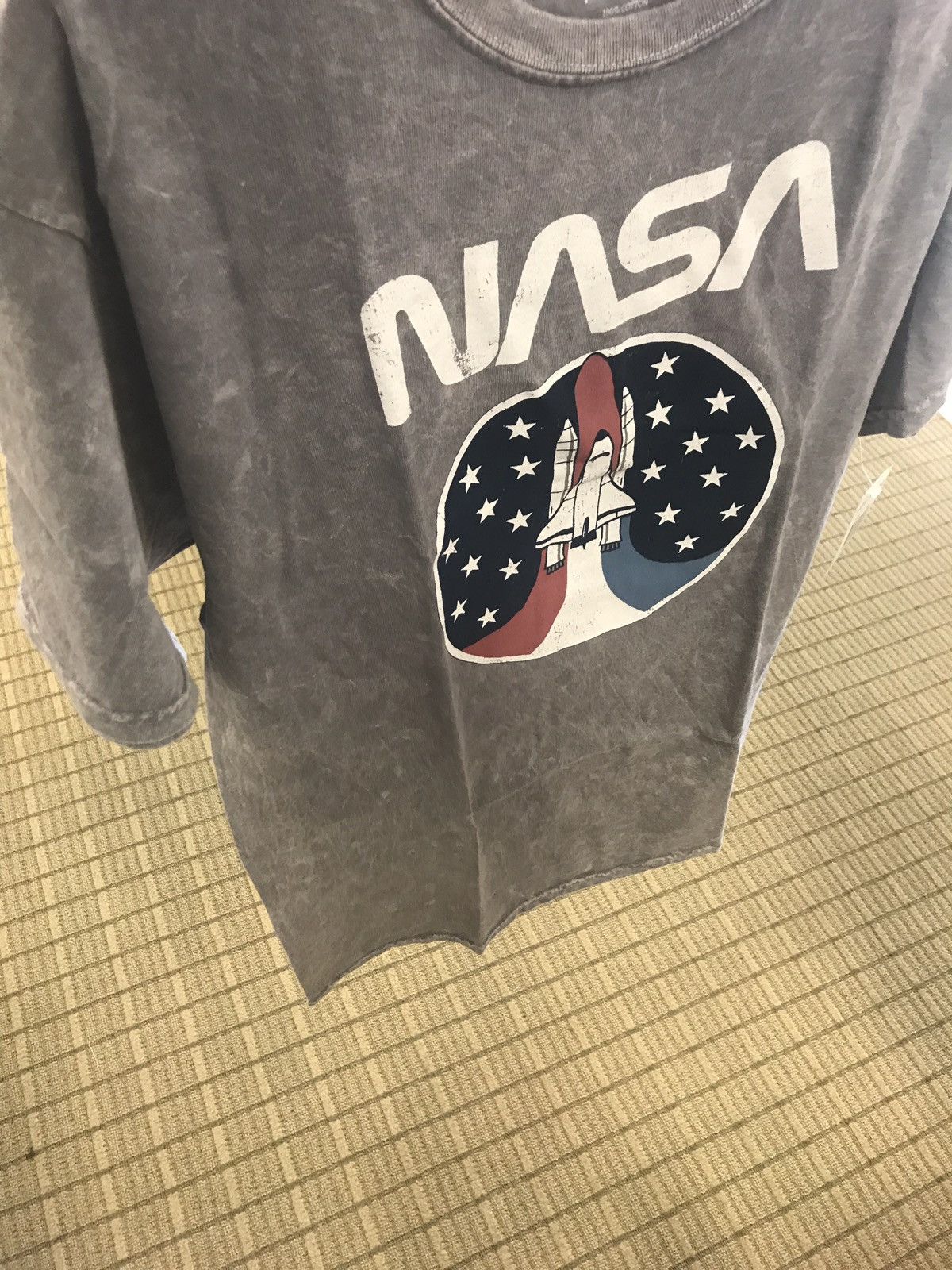 Vintage Deadstock logo marble aesthetic NASA tee | Grailed