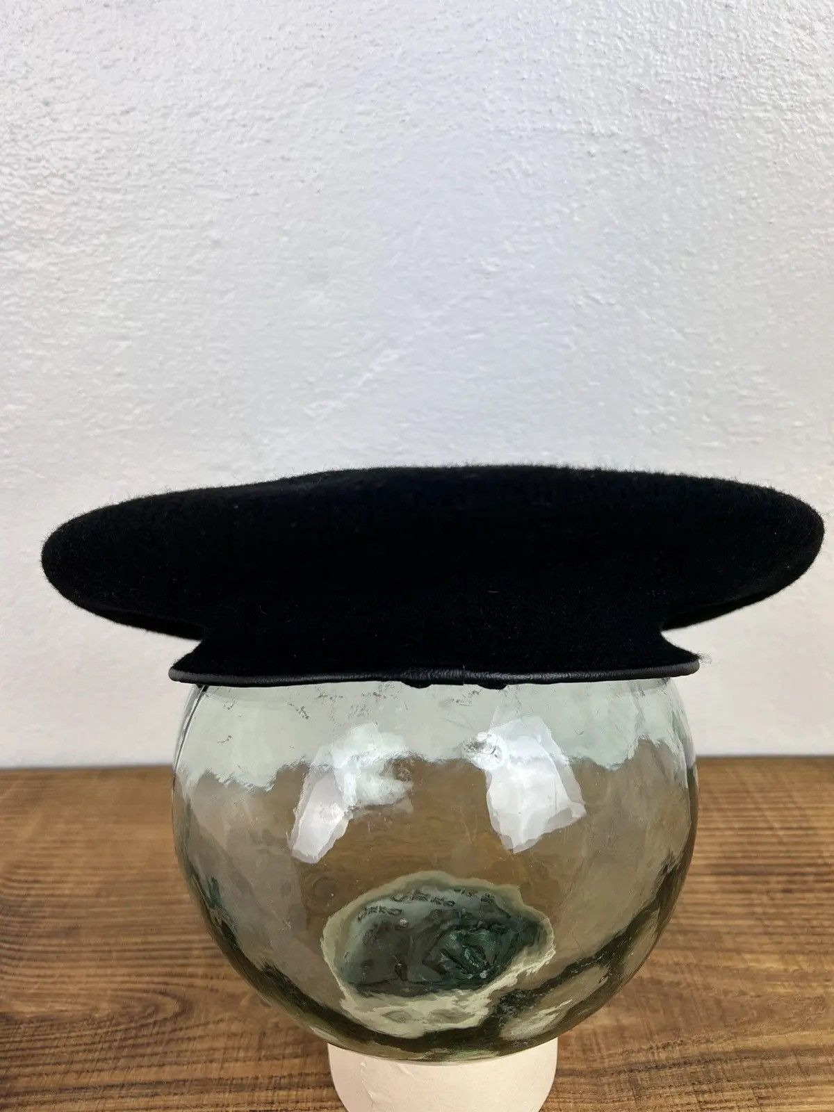 Vintage Vintage Kangol Wool Monty Beret Hat In Black | Grailed