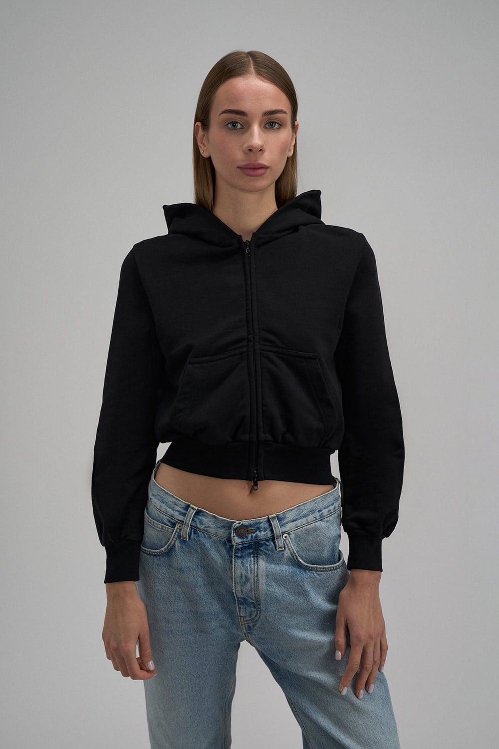 Balenciaga o1srvl11e1225 Shrunk Zip-Up Hoodie in Black | Grailed