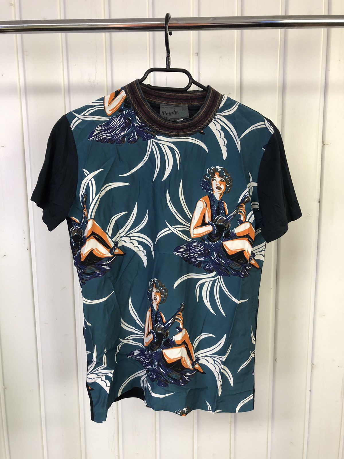 Prada Prada Milano SS 14 Hawaiian Floral Pattern Pocket T-Shirt | Grailed