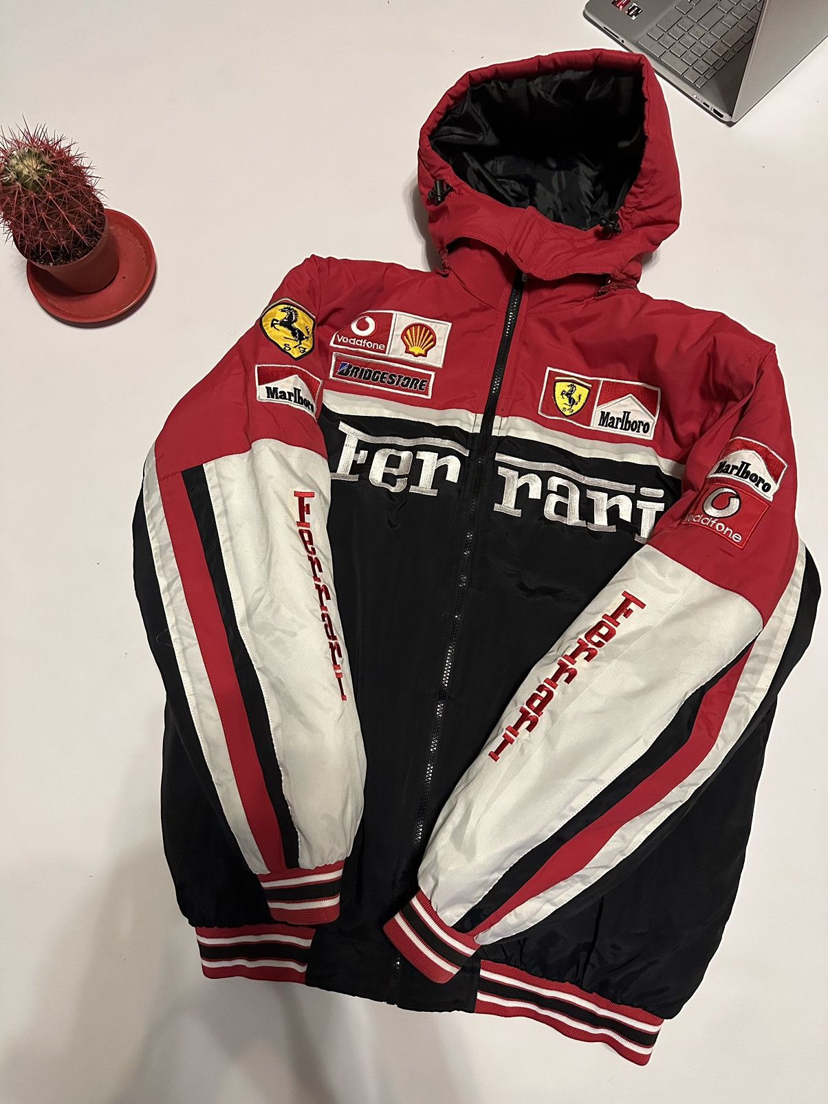 Ferrari × Marlboro × Racing Vintage Marlboro Ferrari Racing WINTER Jacket Vodafone | Grailed