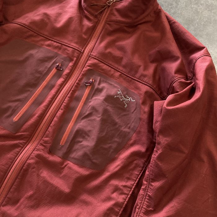 Arc'Teryx 2001 ARCTERYX Jacket Gore Tex Shell Red Vintage A8745 | Grailed