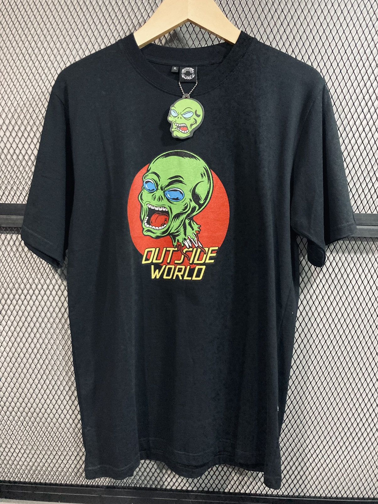 Streetwear Alien Head Black Tee | Grailed
