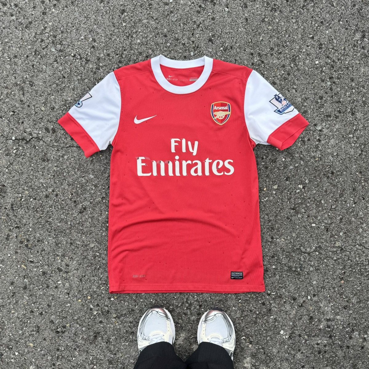 Nike × Streetwear × Vintage vintage nike arsenal jersey | Grailed