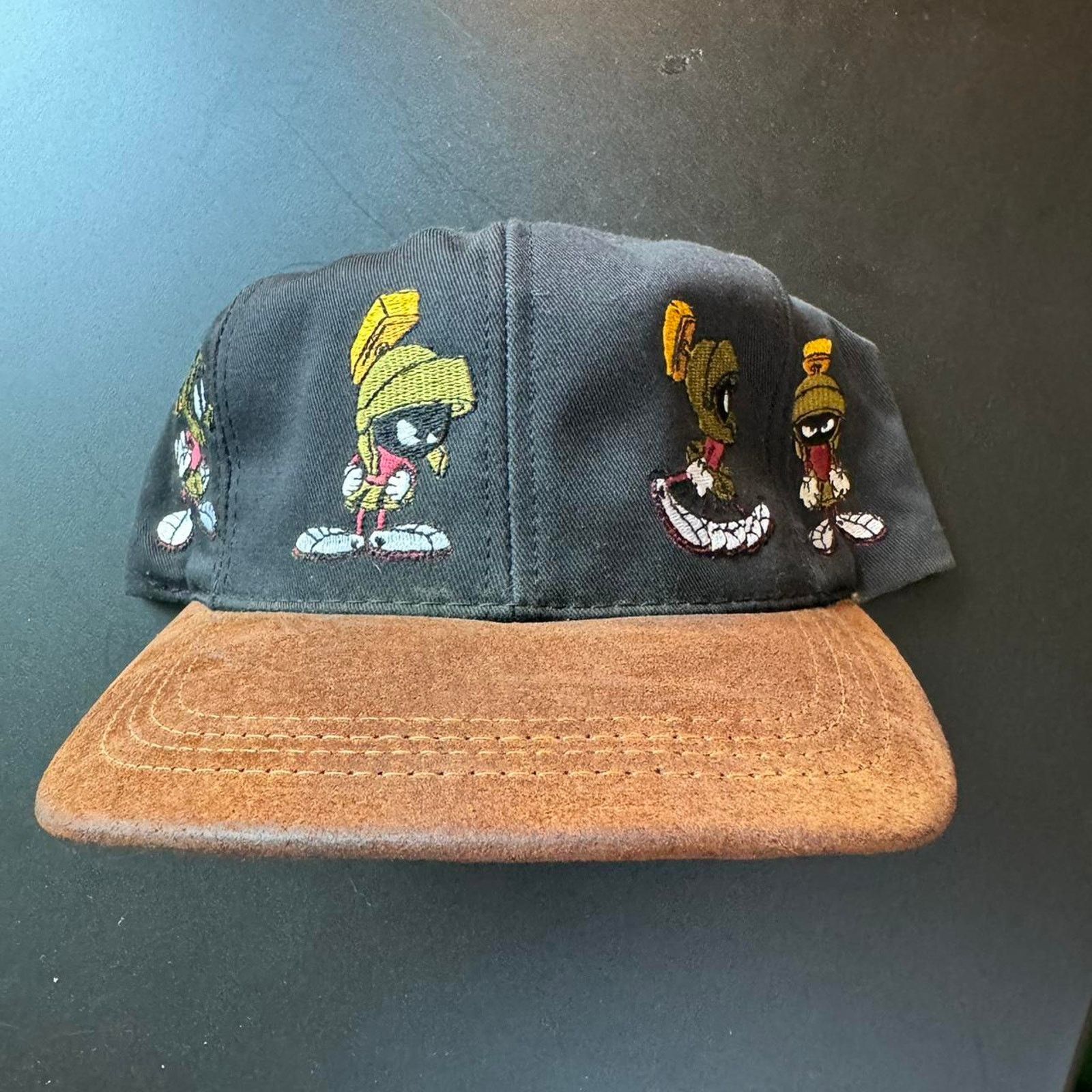 Warner Bros Vtg Vintage marvin the martian hat | Grailed