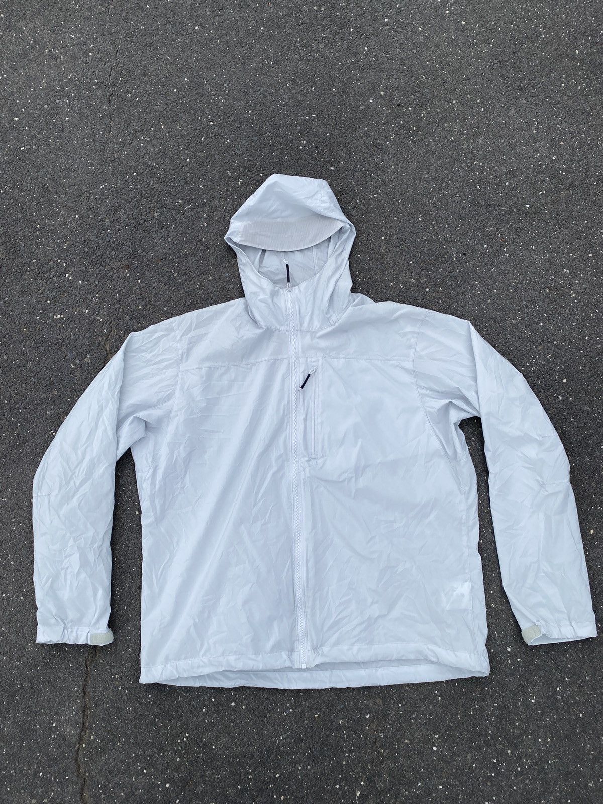 Arc'teryx Arc’teryx Leaf Wraith Jacket Overwhite | Grailed