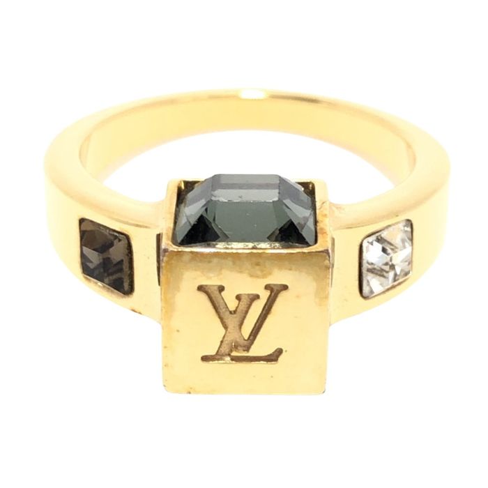 Louis Vuitton Louis Vuitton ring | Grailed