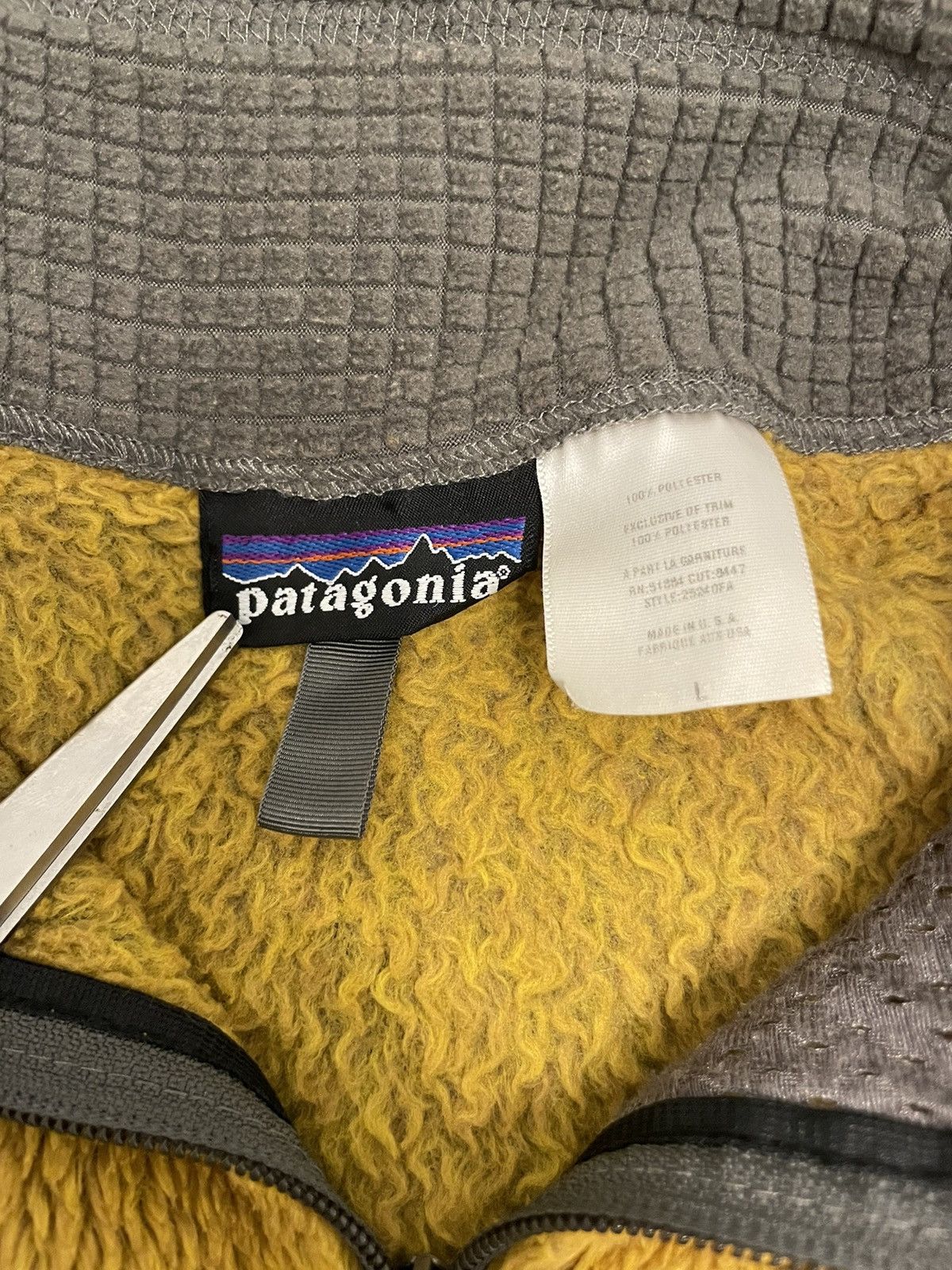 Patagonia Vintage Patagonia R2 body rug fleece - tequila gold | Grailed