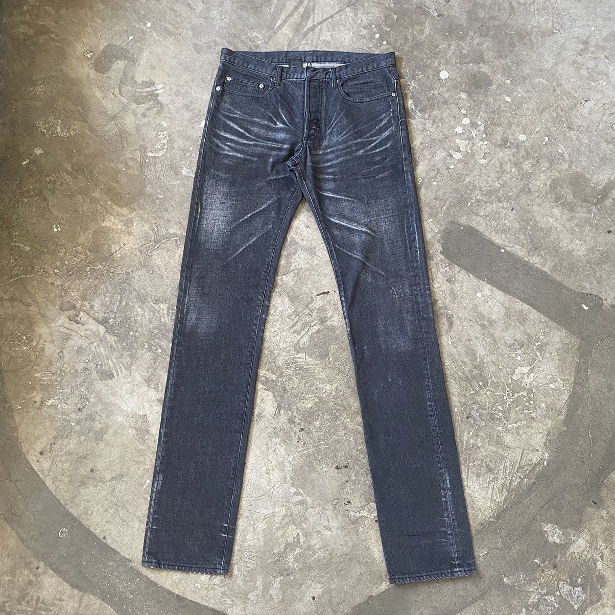 Dior × Hedi Slimane Dior Homme - Hedi Slimane - 2003 Luster Clawmark ...