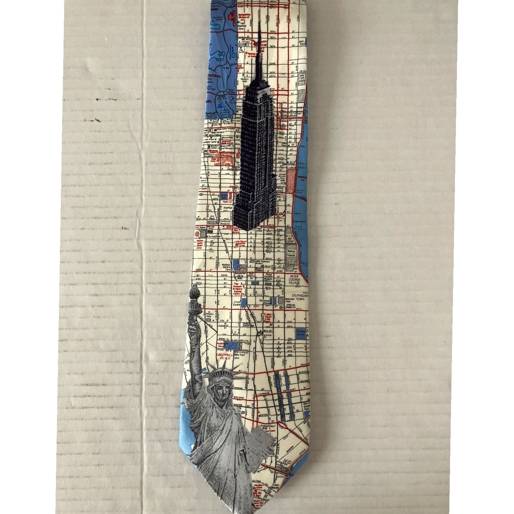 Vintage Manhattan NY Street Map Featuring Statue of Liberty Silk Like ...