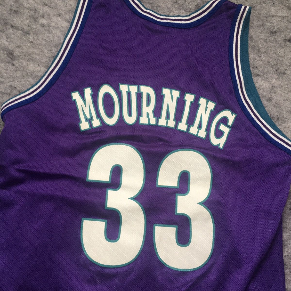 Vintage Champion NBA Vintage Charlotte Hornets 33 Mourning set | Grailed