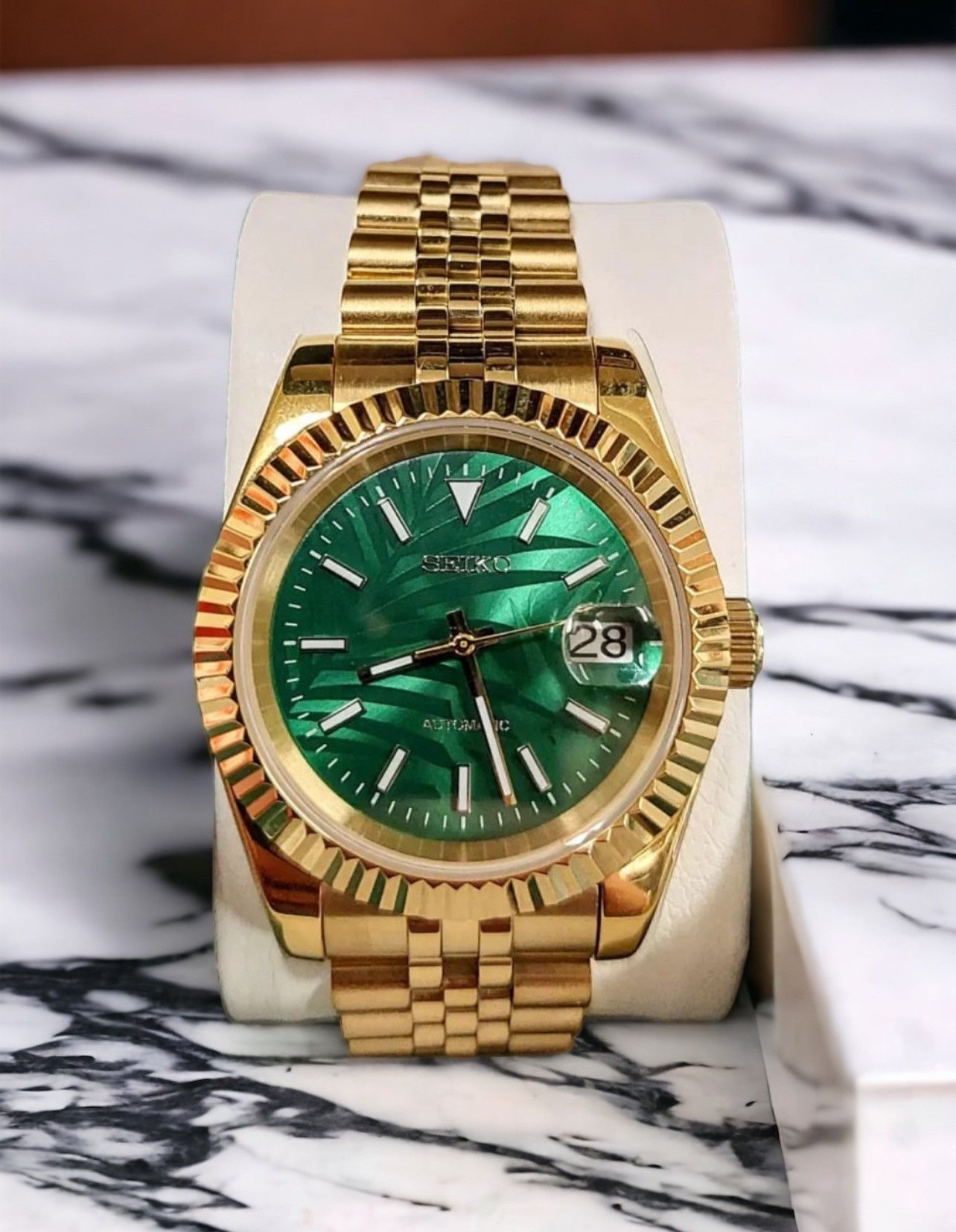 Seiko Seiko Mod Datejust Green Leaf Dial Gold Jubilee 39mm Watch | Grailed