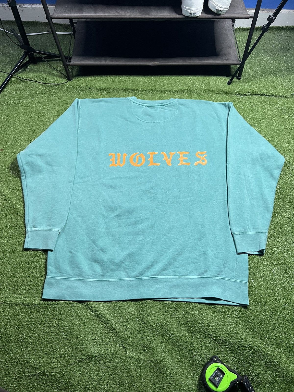 Kanye West × Streetwear saint pablo tour wolves los angeles yeezy pop ...