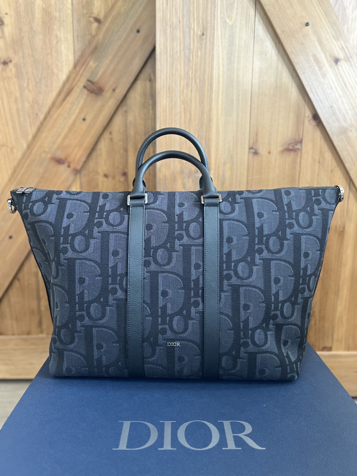 Dior DIOR WEEKENDER 40 BAG | Grailed