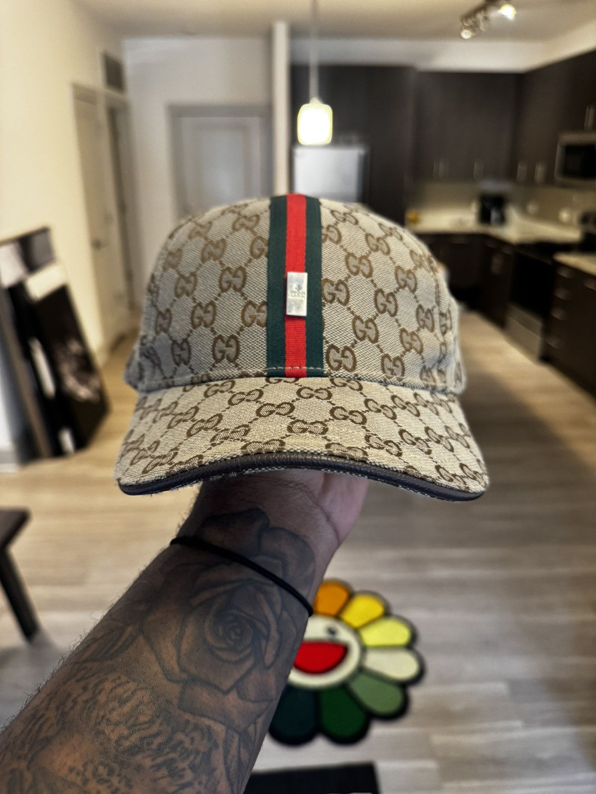 Gucci Gucci strap back | Grailed