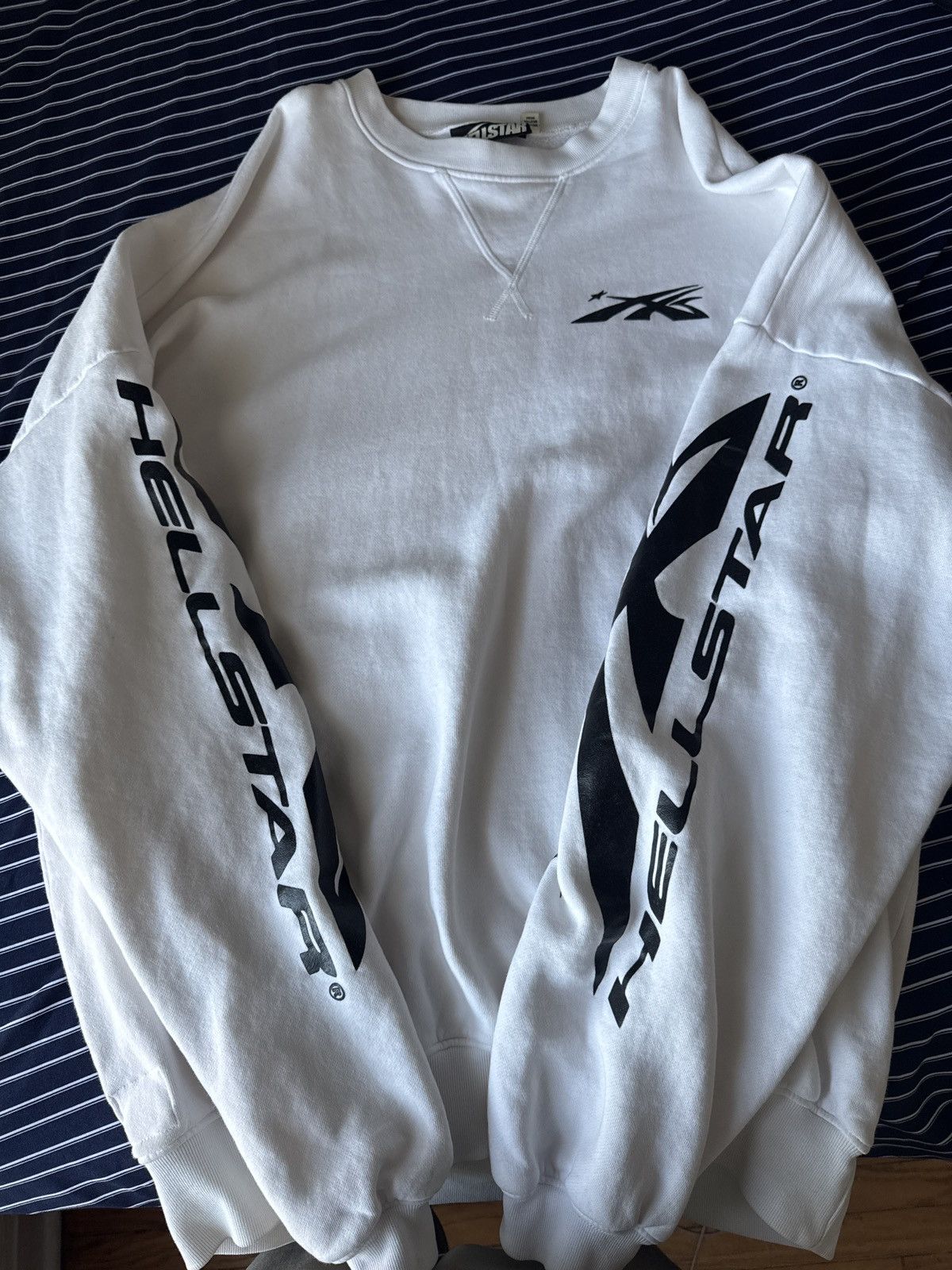 HELLSTAR White Hellstar Sports Crewneck | Grailed