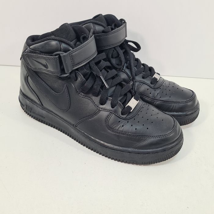 Nike Nike Air Force 1 Mid Triple Black CW2289-001 Size 8 | Grailed