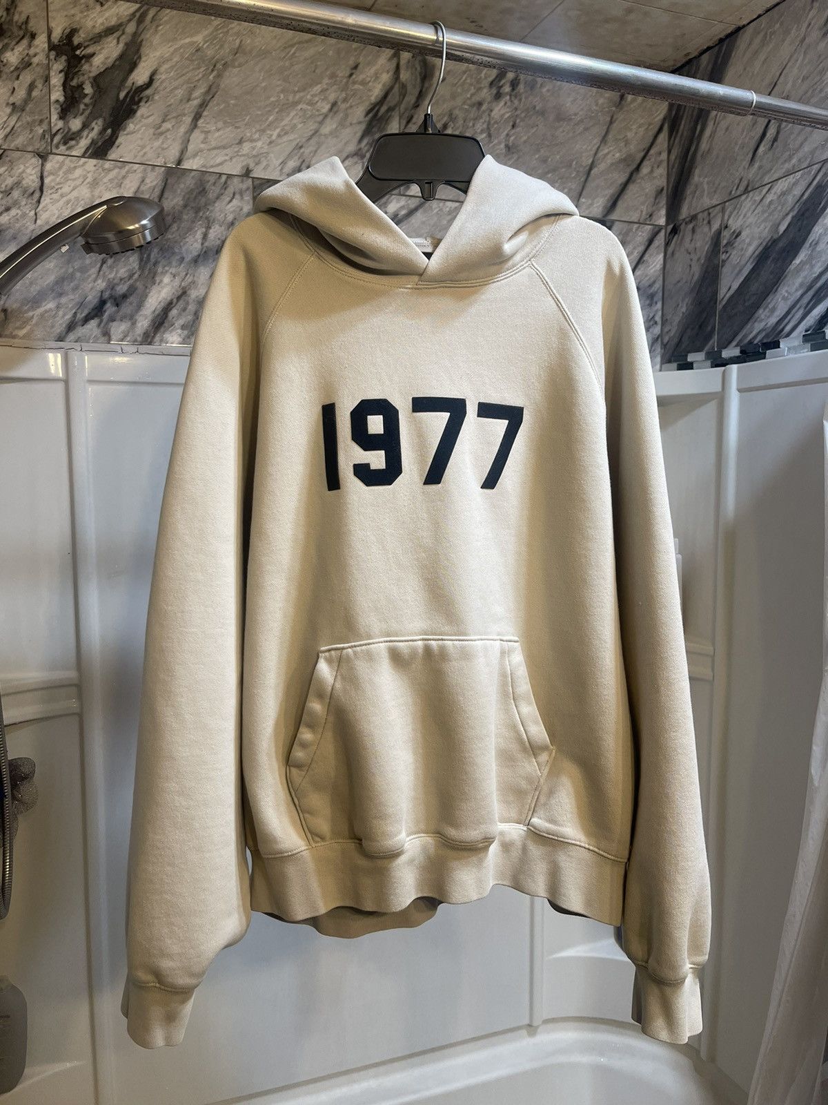 Essentials × Fear of God Fear of God Essentials 1977 Hoodie Wheat ...
