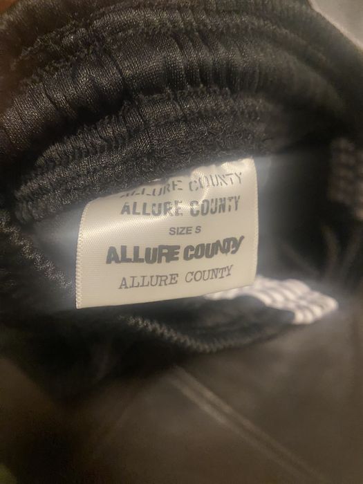 Streetwear allure county baggy black sweatpants | Grailed