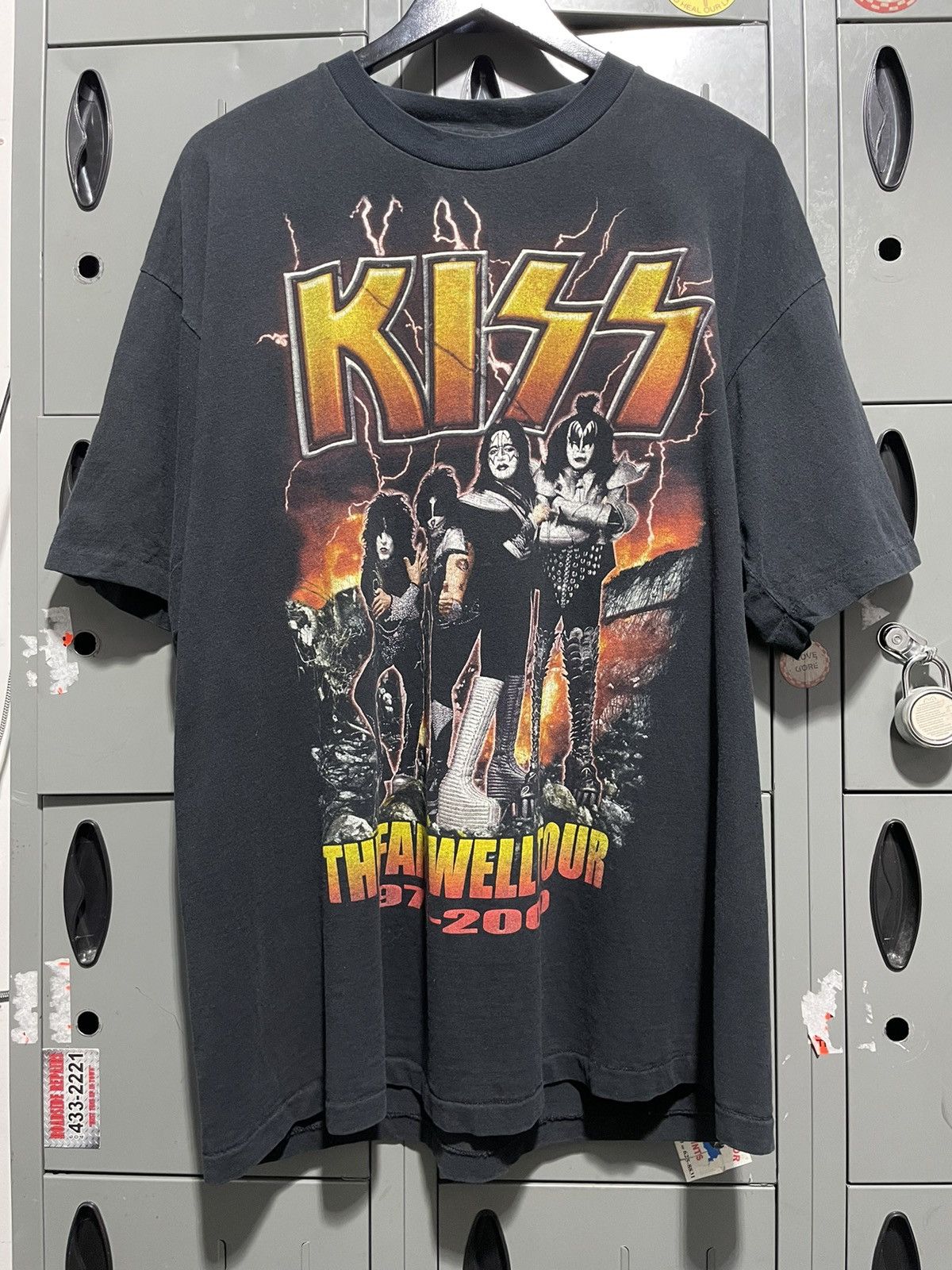 Band Tees × Kiss Band × Vintage KISS 1973 - 2000 1st farewell tour ...