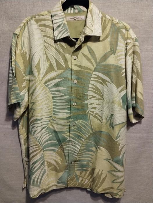 Tommy Bahama 100% Silk Hawaiian Casual Button-Down Shirts | Grailed
