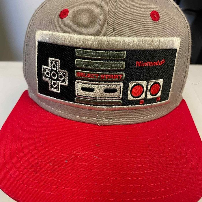 Nintendo Nintendo NES Controller Snap Back Hat Adjustable Gray Red ...