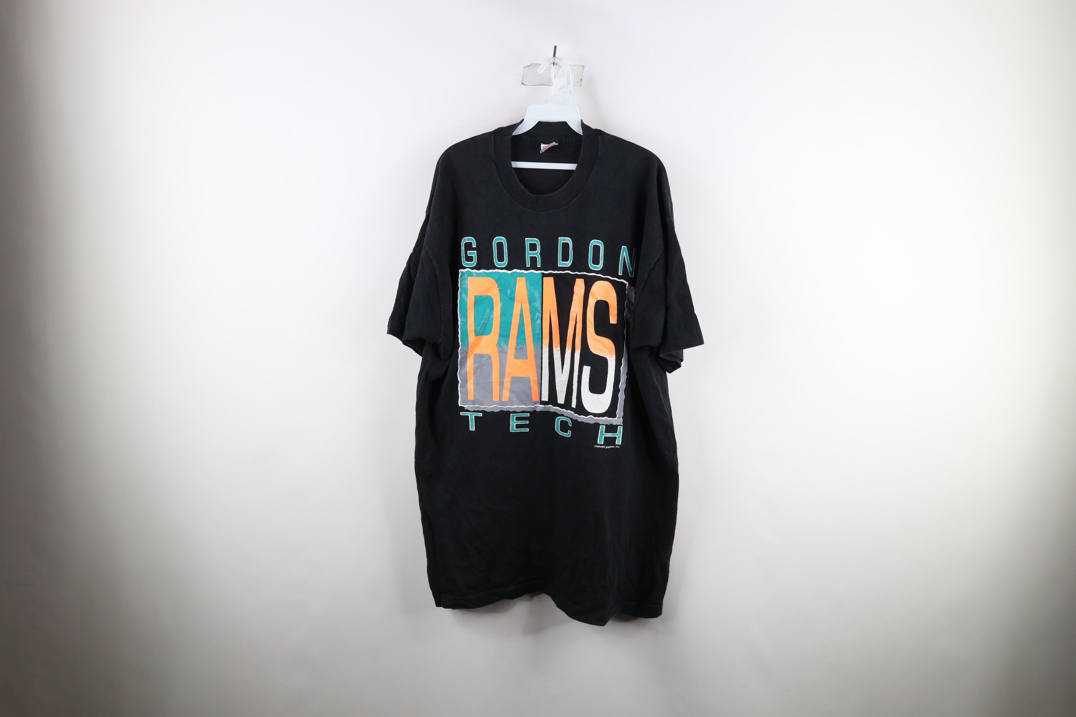 Vintage Vintage 90s Out Gordon Tech Rams Chicago T-Shirt Black USA ...