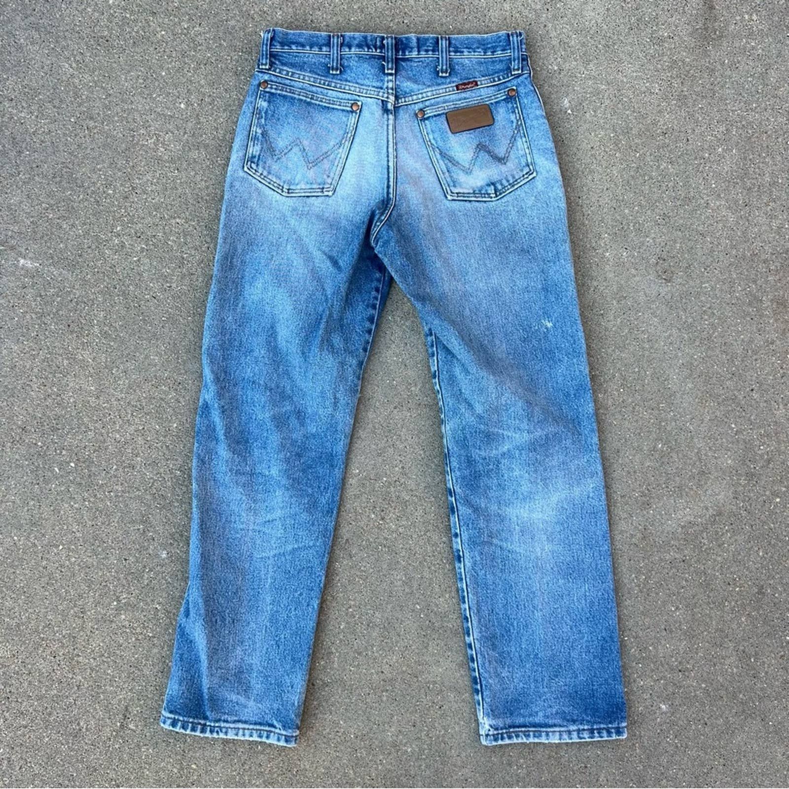 Wrangler Wrangler 31MWZ 30x30 relaxed faded worn in cowboy cut jeans ...