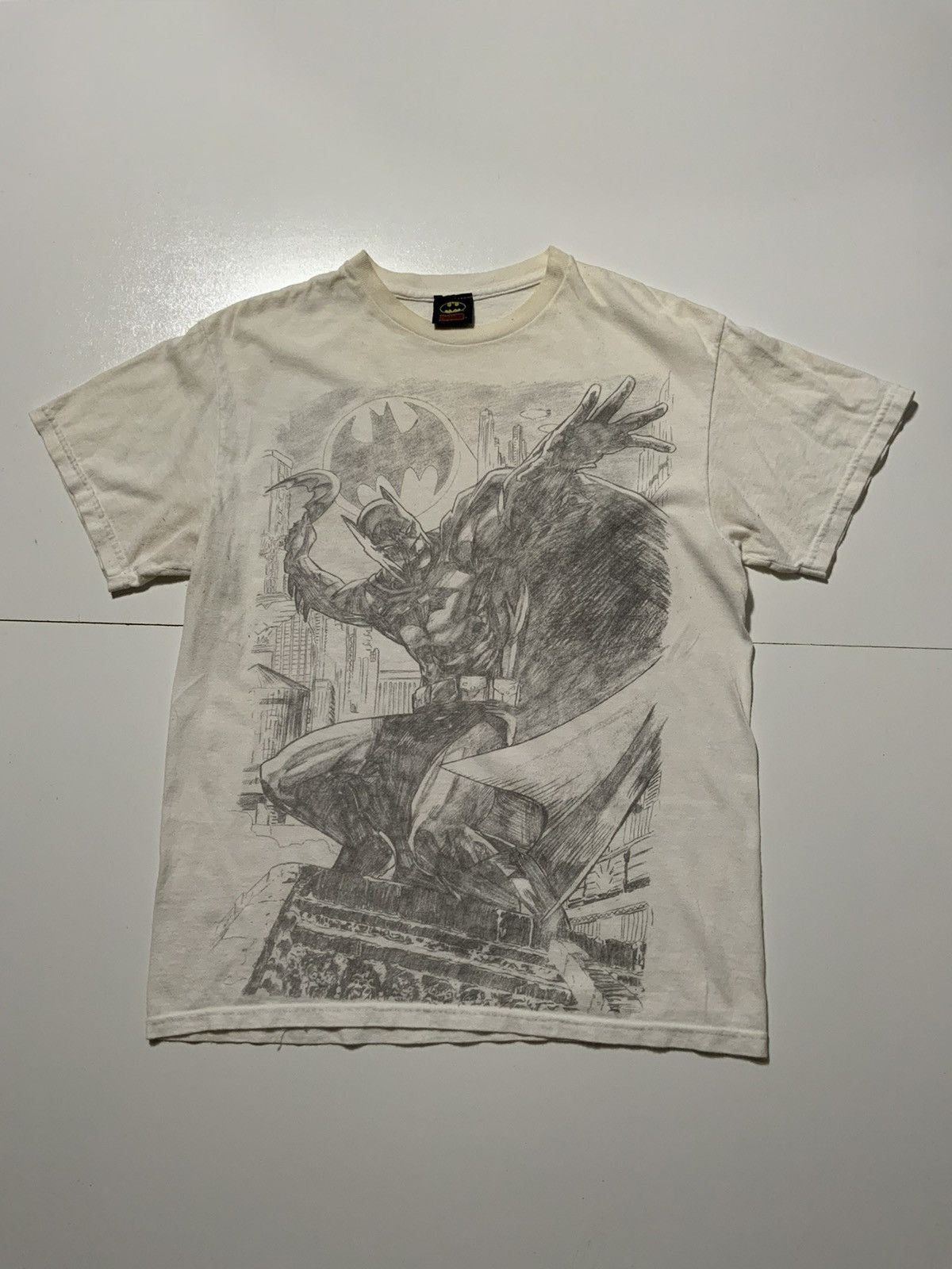 Vintage Y2K Dc Comics Batman Returns Sketch Drawing Crewneck T-Shirt ...