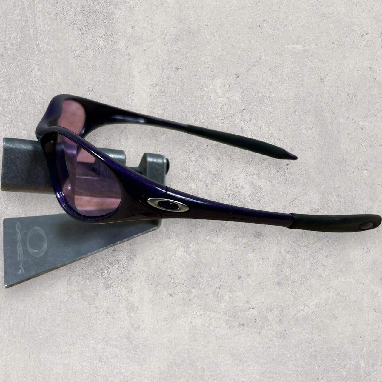 Oakley Oakley Minute 1.0 Purple Violet Sunglasses | Grailed
