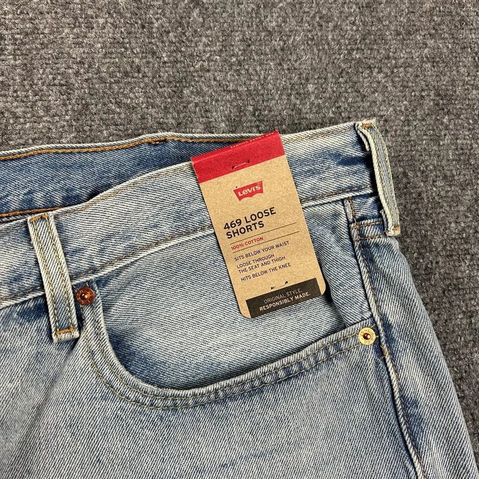 Levi's Levi's Shorts Mens 46 Denim 469 Cut Off Loose Light Wash NWD ...