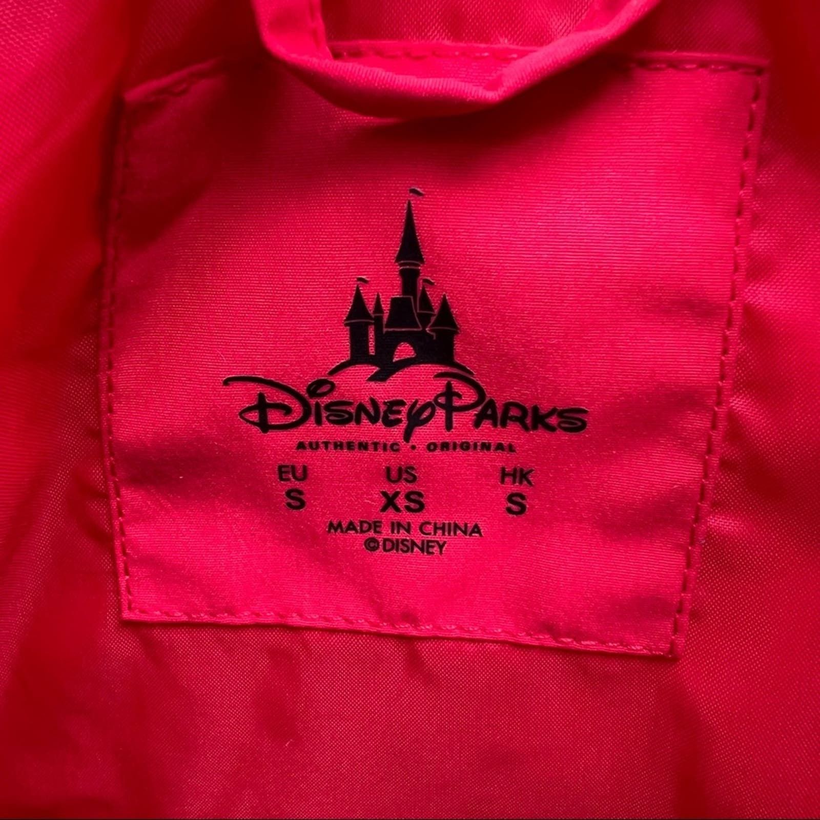 Disney Walt Disney World red Circle quilted puffer vest | Grailed