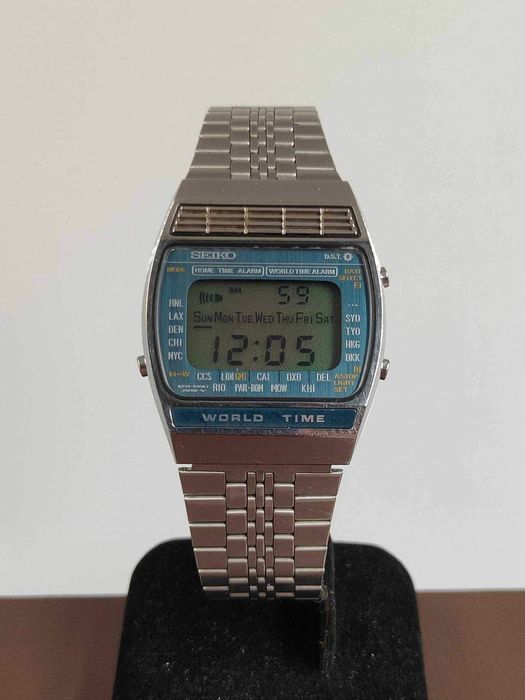 Vintage Rare Vintage Seiko A239-502A World Time Digital Gents Watch ...