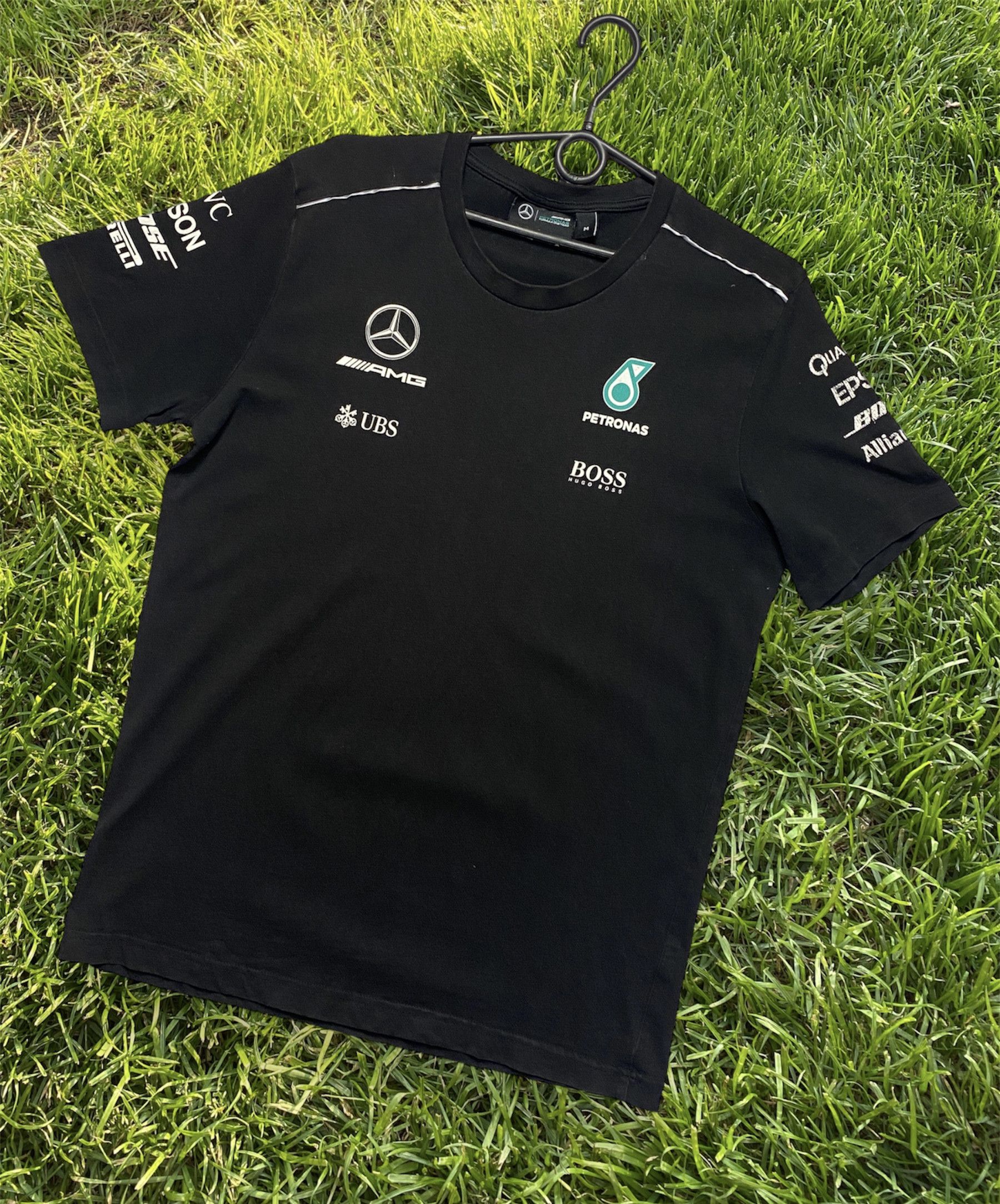 Hugo Boss Formula one team Vintage Racing EPSON Mercedes Petronas AMG ...