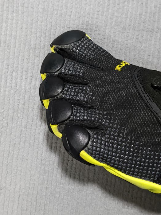 Vibram Vibram Five Finger Sneakers Gorpcore Style | Grailed