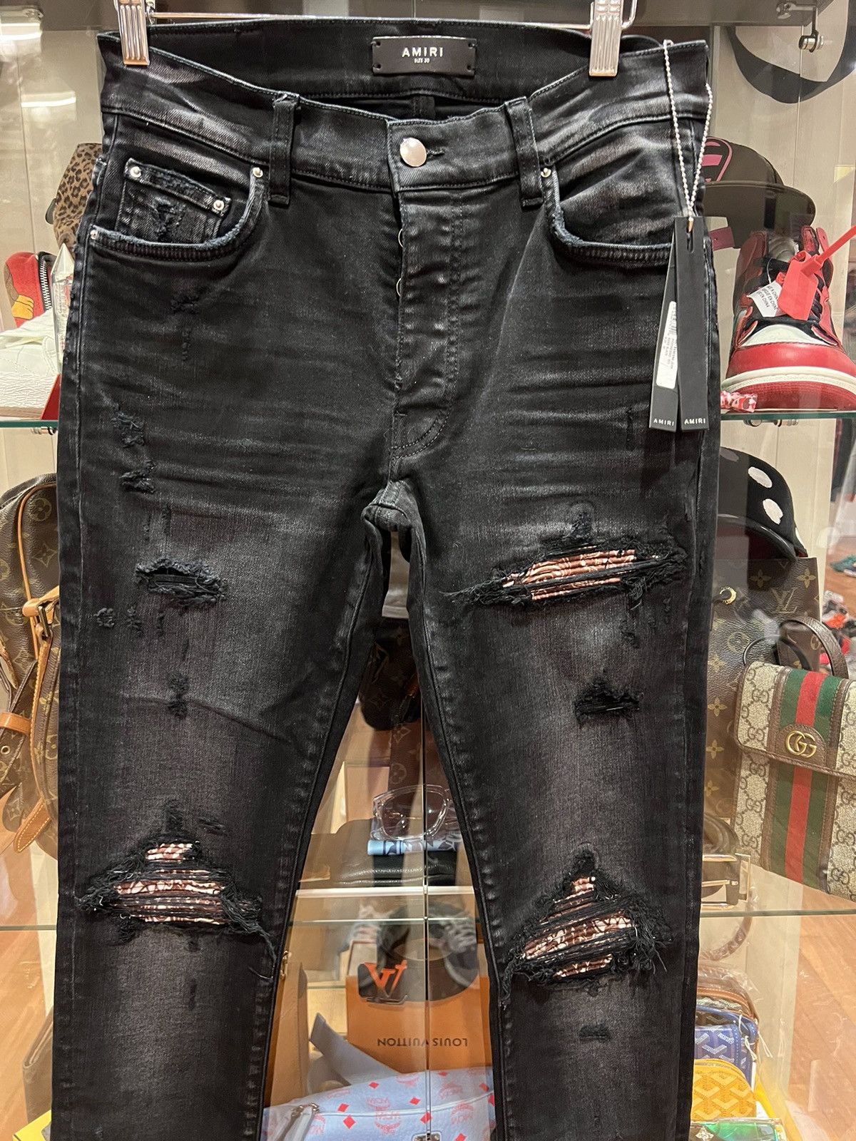 Amiri Amiri mx1 paisley bandana patch denim jeans black | Grailed