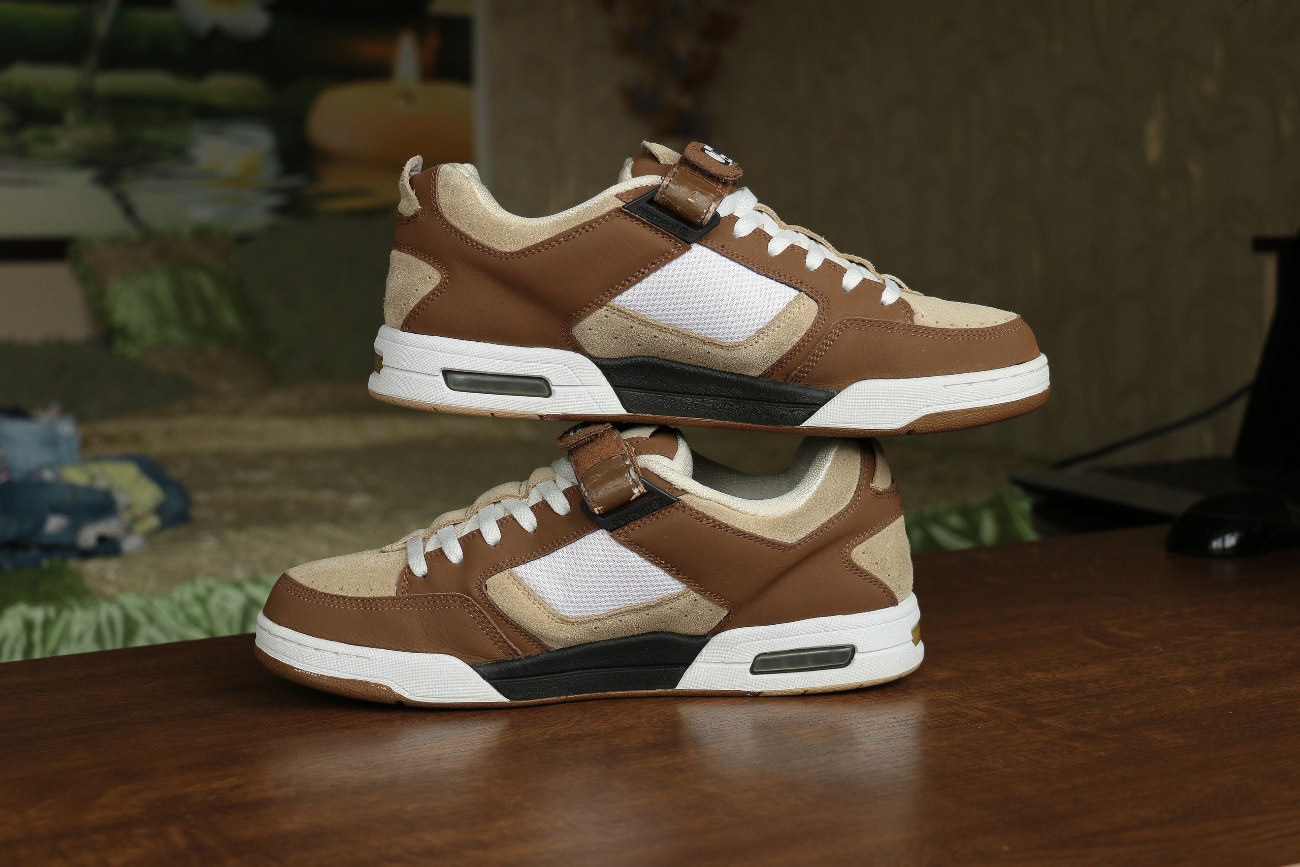 Vintage Element Skateboards, vintage skate shoe 2000-s | Grailed