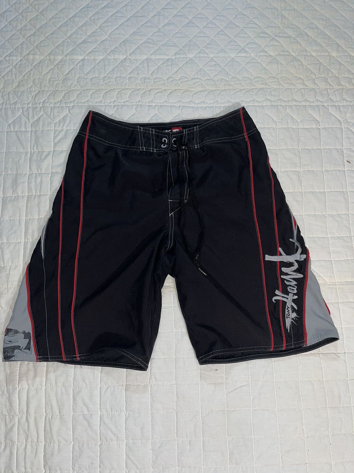 Vintage Vintage Y2K Tony Hawk Skate Shorts | Grailed