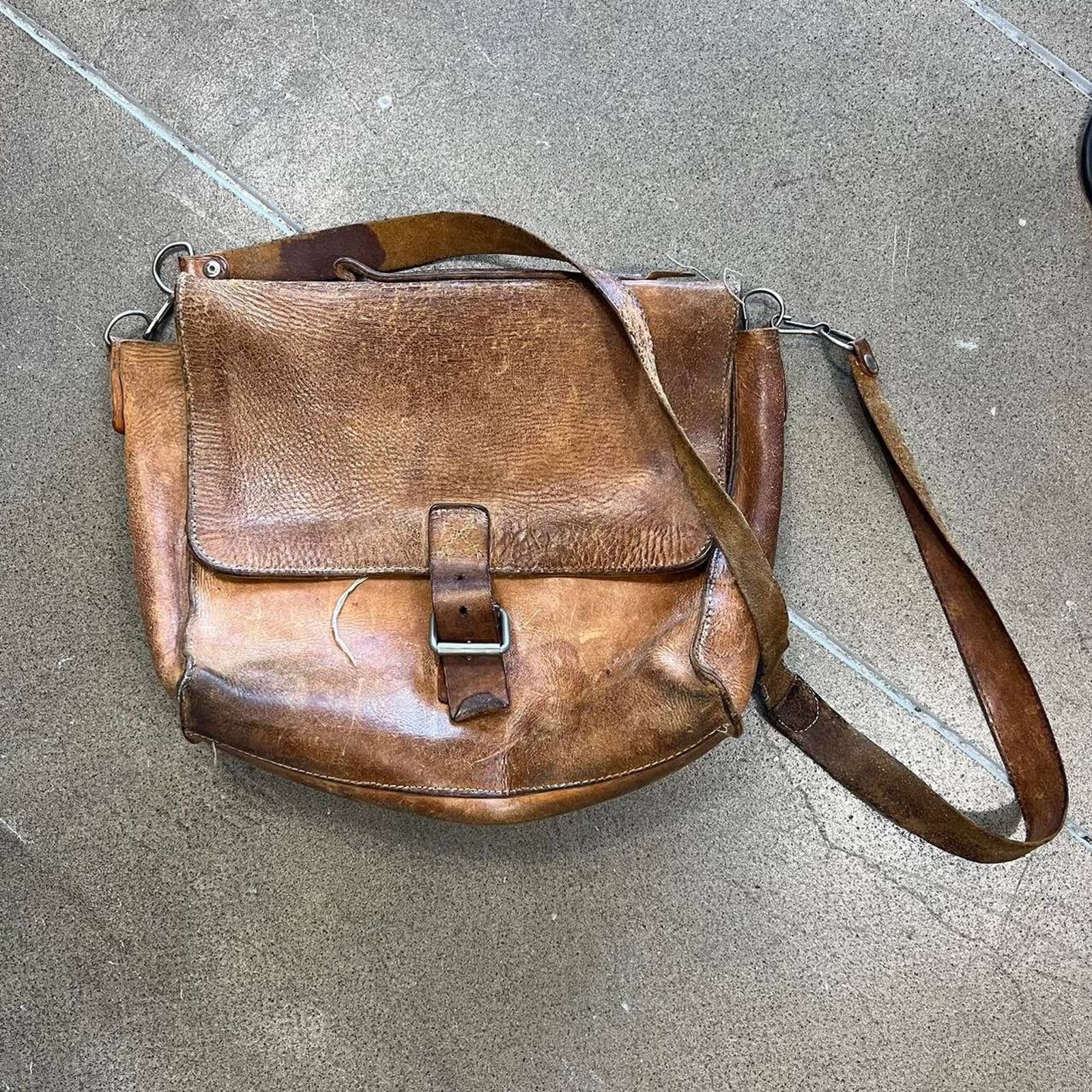 Vintage Vintage very old leather satchel | Grailed