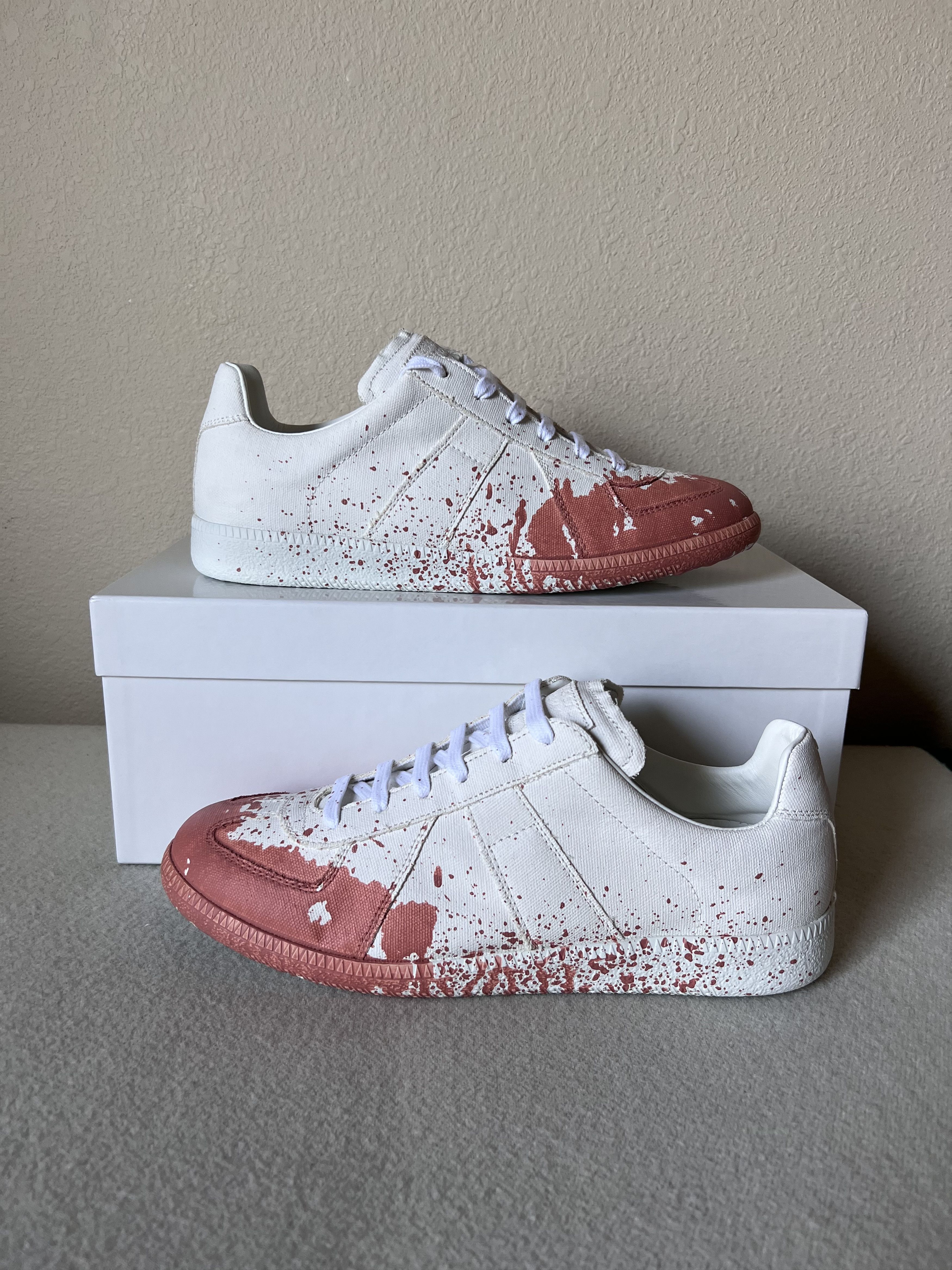Maison Margiela Maison Margiela Canvas Replica GAT Red Paint Splatter ...