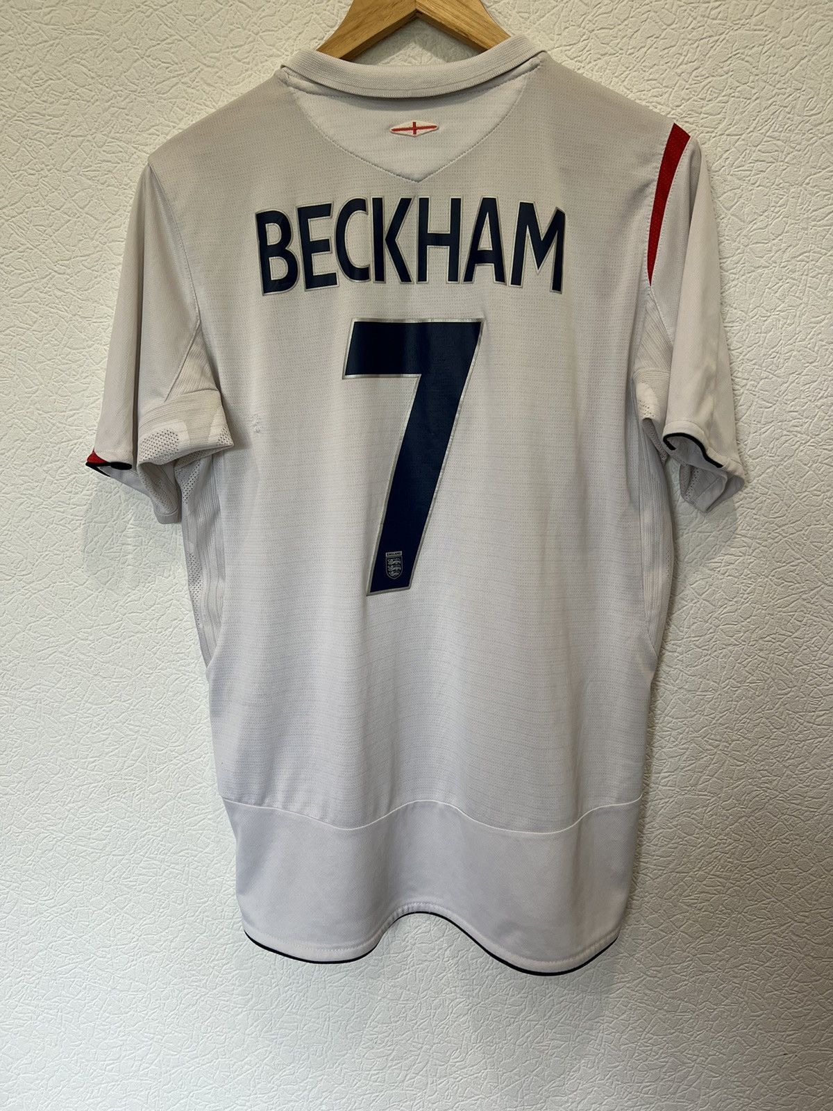 Soccer Jersey × Umbro × Vintage BECKHAM Umbro England 2006 Home Kit ...