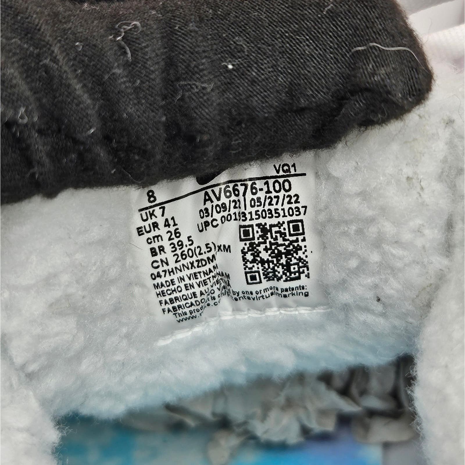 Nike Nike Air Monarch IV 'Snow Day' | Grailed