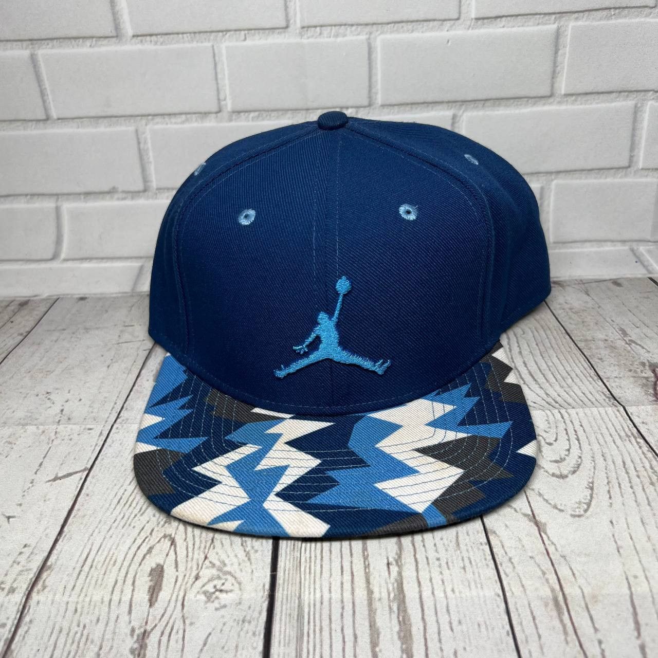Jordan Brand Air Jordan Embroidered Logo Jumpman Hat Snapback Cap Men ...