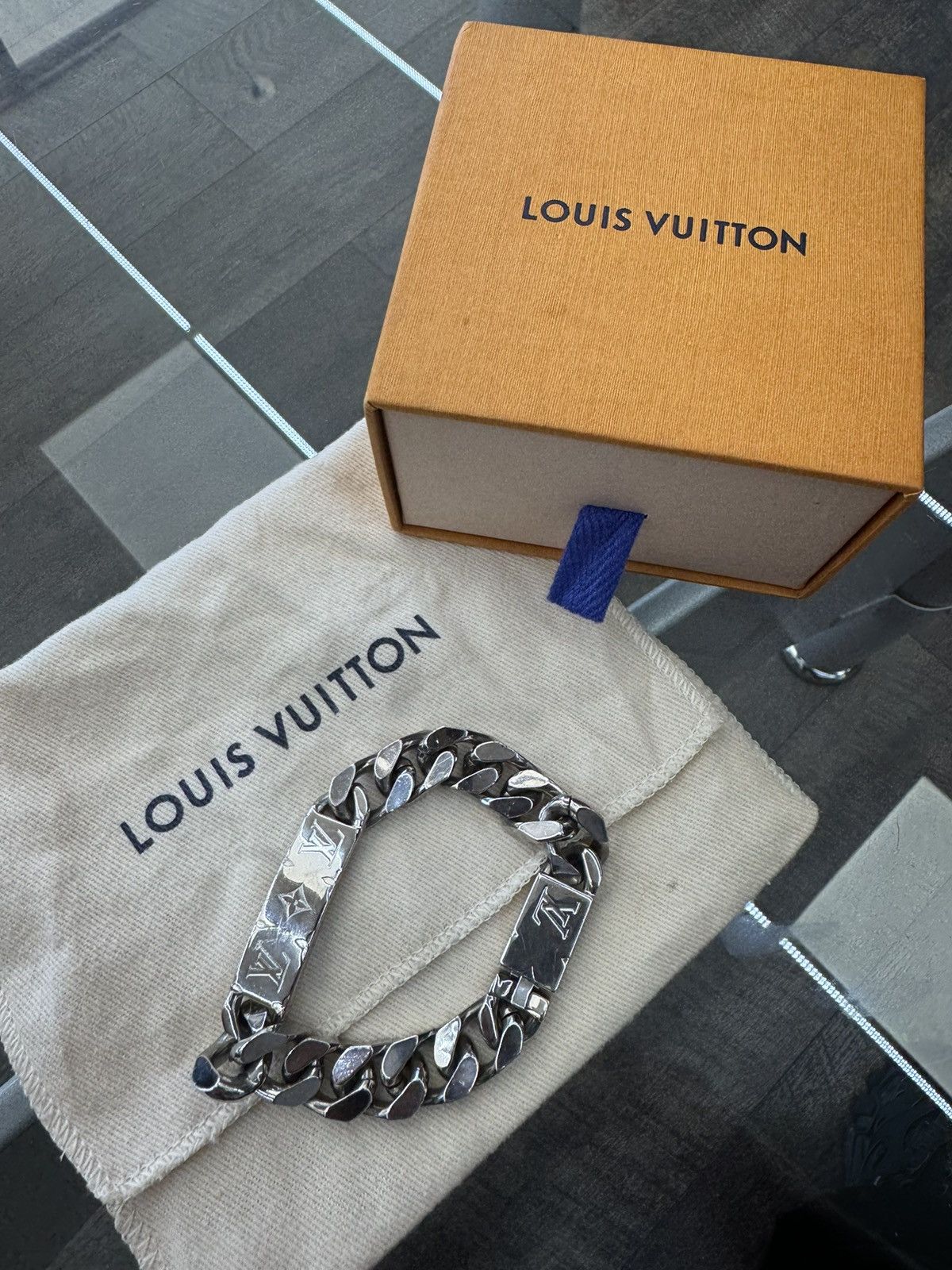 Louis Vuitton LV MONOGRAM CHAIN LINK BRACELET | Grailed
