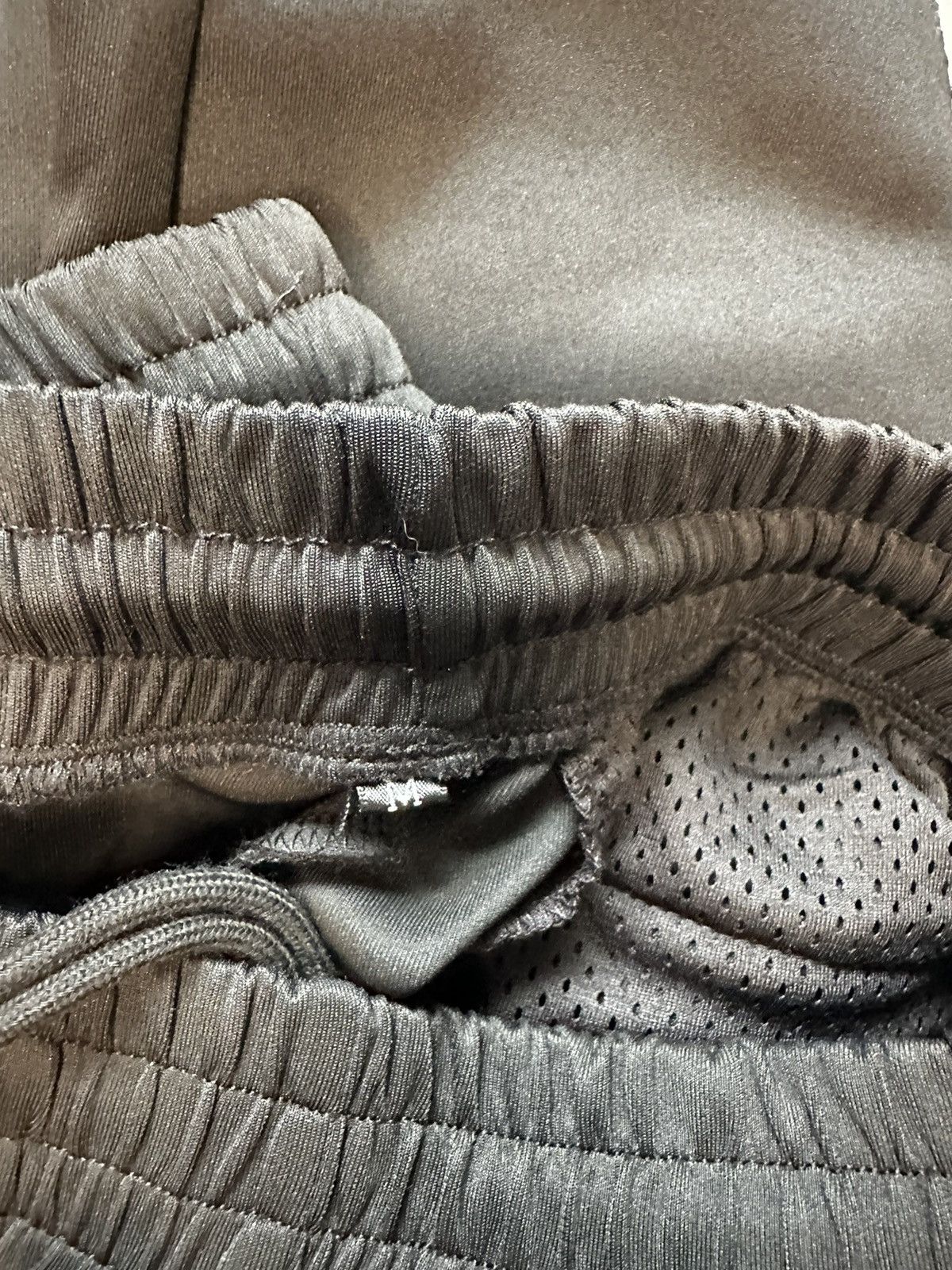 Streetwear GV Gallery Raspberry Hills Sweatpants | Grailed