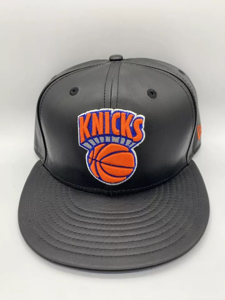 NBA × New Era New York Knicks Leather 7 1/2 59Fifty New Era Hat Fitted ...